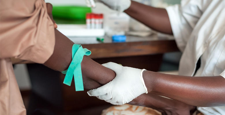 Point‐of‐care viral load tests to detect high HIV viral load in people ...